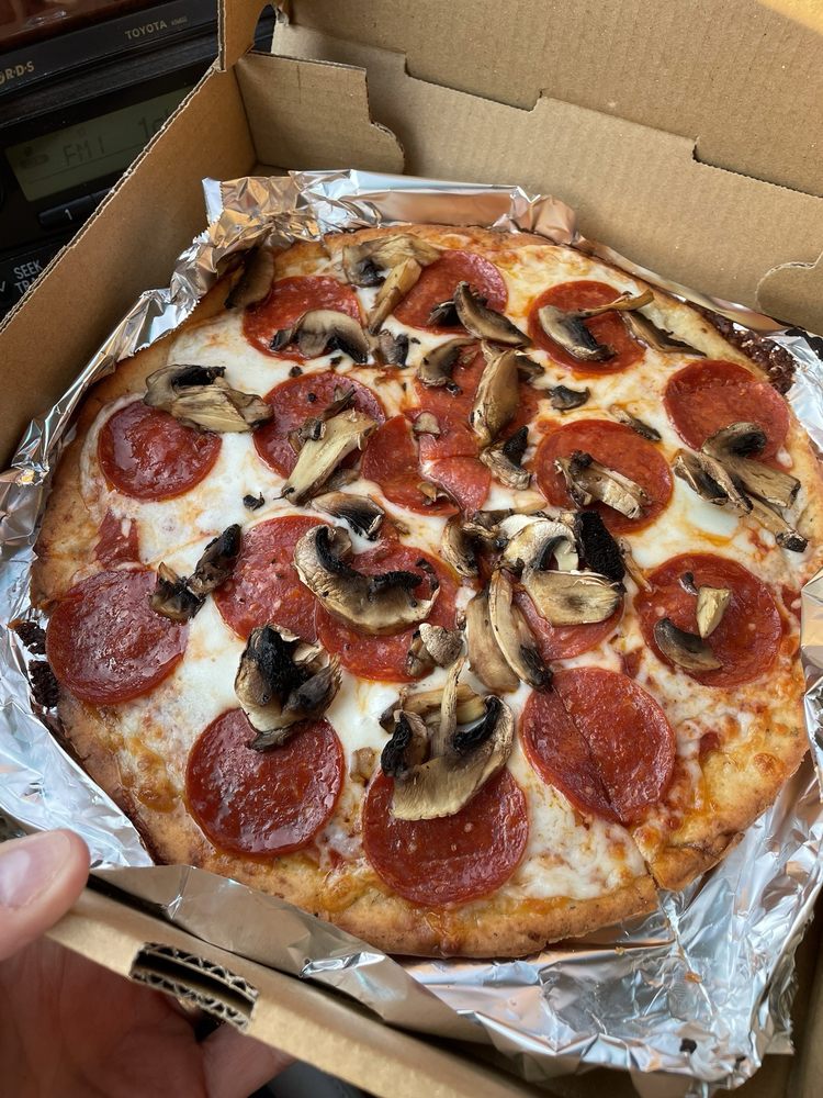 TWO COUSINS PIZZA - Updated April 2026 - 13 Photos & 29 Reviews - 2845 ...