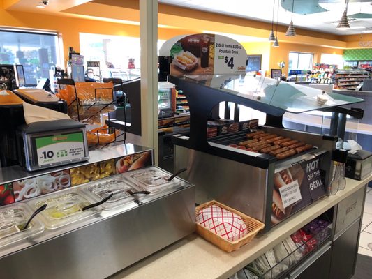 MAPCO MART - Updated April 2026 - 16 Photos - 1100 Hillsboro Rd ...