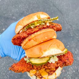MAIN CHICK HOT CHICKEN - Updated July 2025 - 522 Photos & 612 Reviews ...