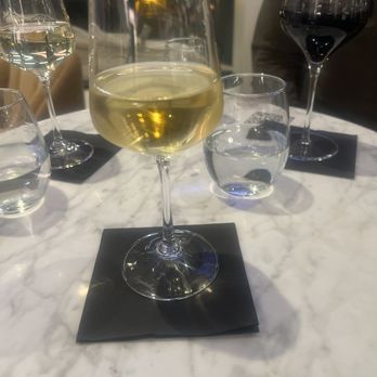 VAULT - Updated December 2025 - 91 Photos & 21 Reviews - 111 E Kilbourn ...