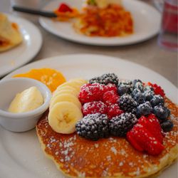 Best Breakfast Places Near Me - September 2025: Find Nearby Breakfast ...