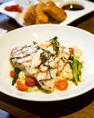 100 SAILS RESTAURANT & BAR - 3258 Photos & 833 Reviews - 100 Holomoana ...