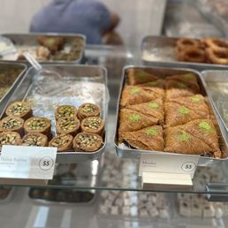 OKLAVA CAFE - Updated July 2025 - 401 Photos & 218 Reviews - 205 ...