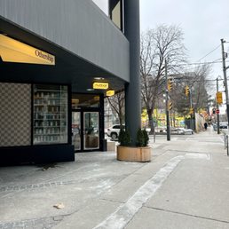 NUTBAR - Updated August 2025 - 30 Photos - 425 Adelaide Street W ...