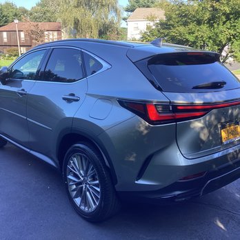 LEXUS OF SMITHTOWN - Updated December 2025 - 41 Photos & 88 Reviews ...