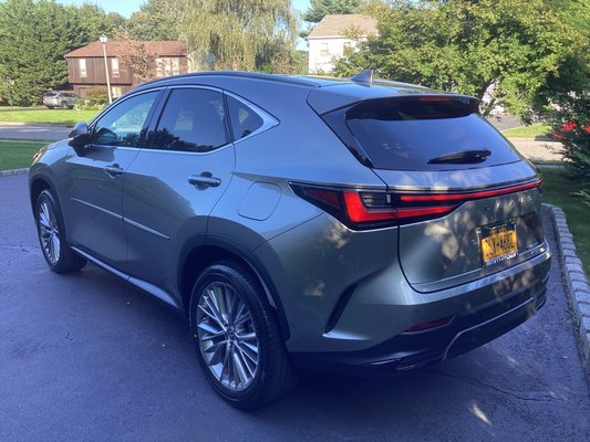 LEXUS OF SMITHTOWN - Updated October 2025 - 41 Photos & 88 Reviews ...