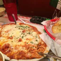 MONJUNIS ITALIAN CAFE AND GROCERY - Updated July 2025 - 132 Photos ...