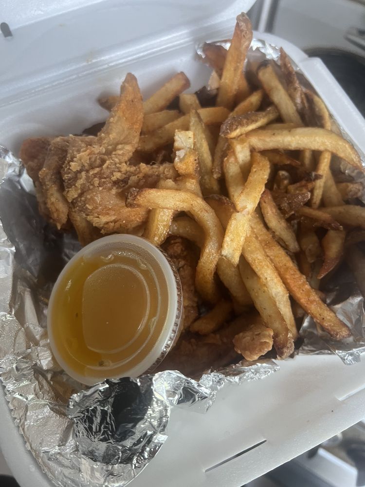 WAREHOUSE FISH & CHICKEN - Updated August 2025 - 4265 Monticello Blvd ...