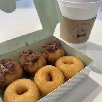 DAPPER DOUGHNUT - Updated October 2025 - 56 Photos & 20 Reviews - 604 ...