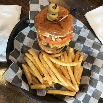 GYPSY NICKEL LOUNGE - Updated September 2024 - 59 Photos & 77 Reviews ...