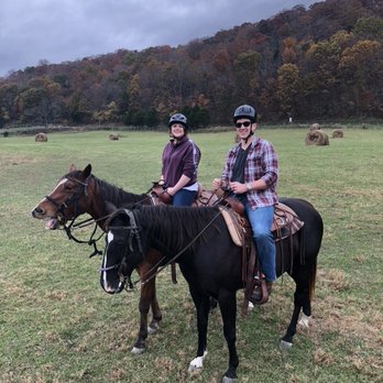 SECRET PASSAGE RANCH - Updated October 2025 - 44 Photos - 321 Spring ...