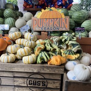 GUS’S COMMUNITY MARKET - Updated July 2025 - 299 Photos & 328 Reviews ...