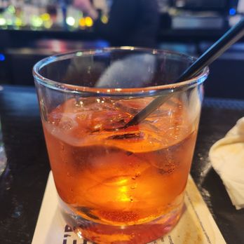 PINTS - Updated May 2024 - 138 Photos & 255 Reviews - 112 S York St ...