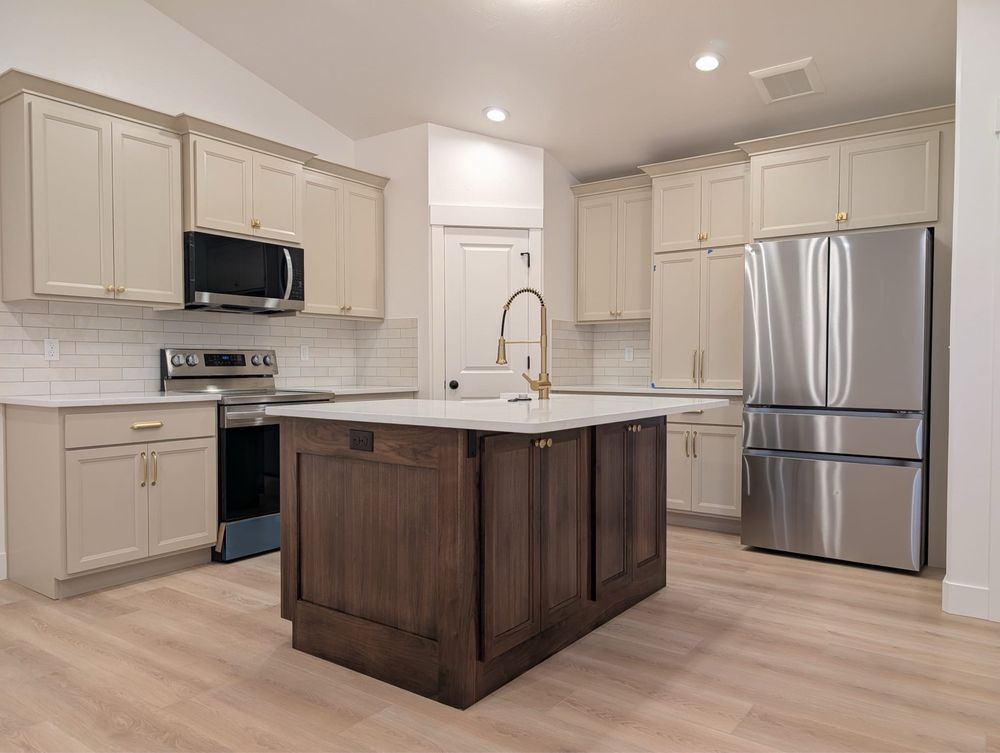 KVO CABINETS - Updated October 2025 - 59 Photos - 3968 E Sunnyside Rd ...