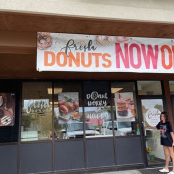 FRESH DONUTS - Updated December 2025 - 115 Photos & 142 Reviews - 5557 ...