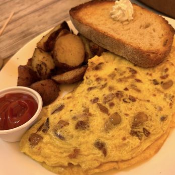 OVER EASY KITCHEN - Updated March 2025 - 322 Photos & 168 Reviews ...