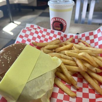 TROYS BURGERS - Updated May 2025 - 332 Photos & 480 Reviews - 4750 ...