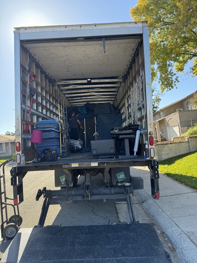 A SIMPLE WAY TO MOVE - Updated November 2025 - 32 Photos & 676 Reviews ...