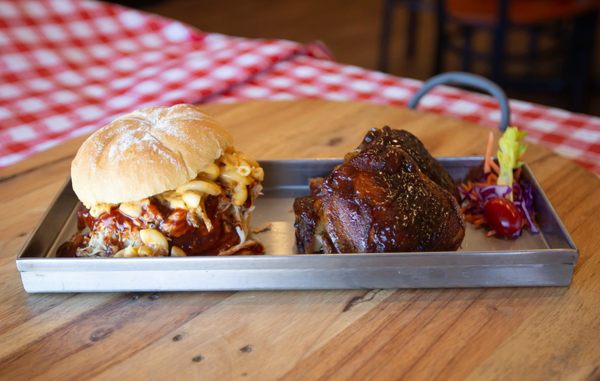 THE PIG RIG BBQ - 597 Photos & 422 Reviews - 950 Yale Ave, Wallingford ...