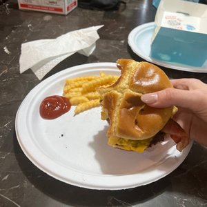 MRBEAST BURGER - 3010 West Clay Street, Saint Charles, Missouri - Food ...