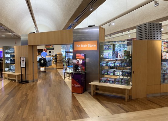 THE TECH INTERACTIVE - 1265 Photos & 694 Reviews - Museums - 201 S ...