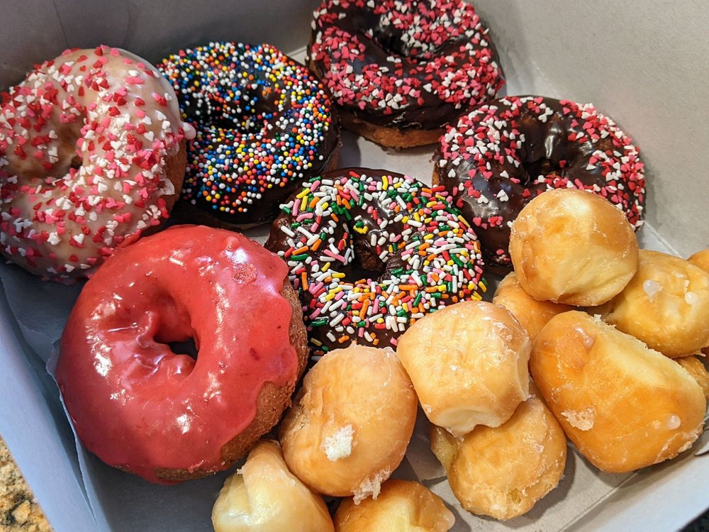 DONUT STAR - Updated December 2025 - 55 Photos & 105 Reviews - 1061 W ...