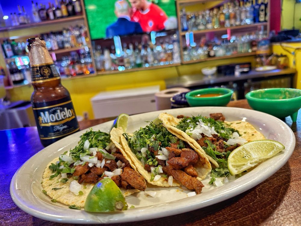 LOS CHARRITOS MEXICAN GRILL 2 - Updated October 2025 - 1302 N Richmond ...