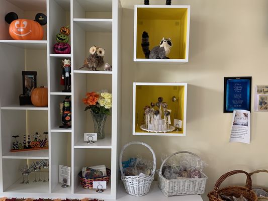 THE CHOCOLATE SPECTRUM - Updated October 2025 - 27 Photos & 19 Reviews ...