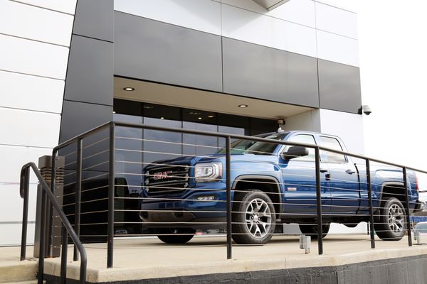 FOX BUICK GMC - Updated January 2026 - 35 Photos & 80 Reviews - 38000 ...