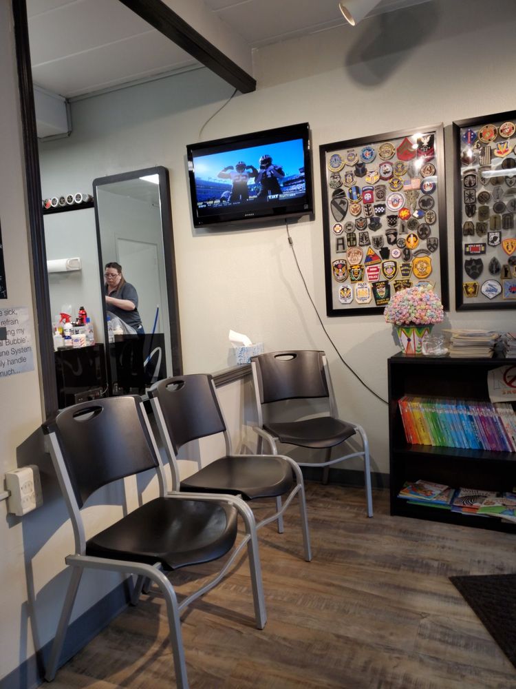 A BARBER BASE - Updated July 2024 - 931 Beaver Grade Rd, Moon ...