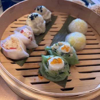 THE QUEEN SEAFOOD CUISINE - Updated October 2025 - 227 Photos & 29 ...