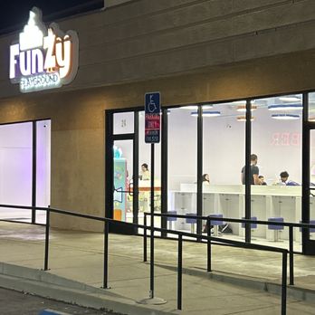 FUNZY INDOOR PLAYGROUND - Updated July 2024 - 48 Photos & 26 Reviews ...