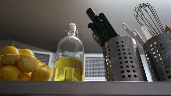 LA PORTE GRECQUE ESTIATORIO - Updated June 2024 - 37 Photos & 48 ...