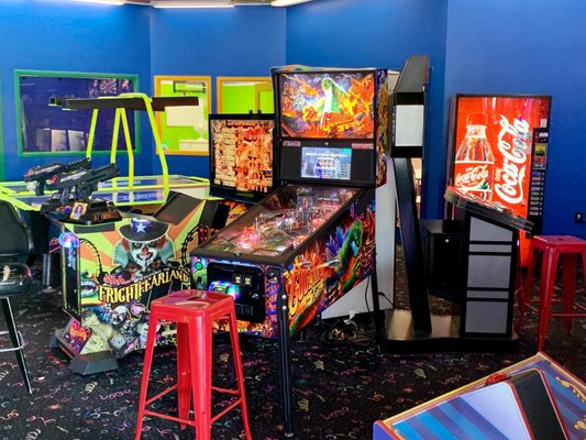 NICKELCADE - Updated December 2025 - 26 Photos & 30 Reviews - 1725 ...
