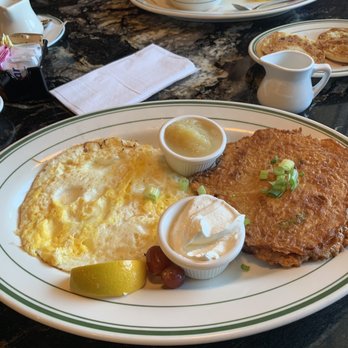 TIME SQUARE DINER - Updated August 2024 - 192 Photos & 219 Reviews ...