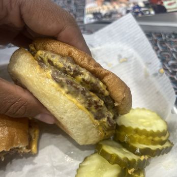 COMET BURGERS - Updated December 2025 - 139 Photos & 211 Reviews - 207 ...