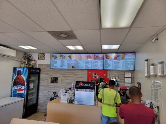 L & R DRIVE INN - Updated January 2026 - 213 Photos & 113 Verified ...