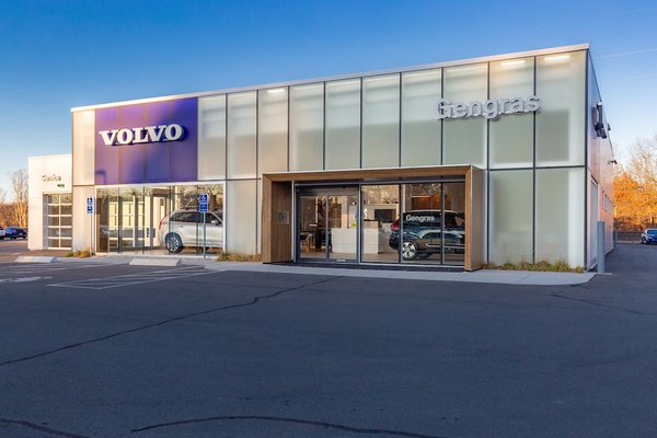 GENGRAS VOLVO CARS NORTH HAVEN - Updated December 2025 - 20 Photos & 18 ...