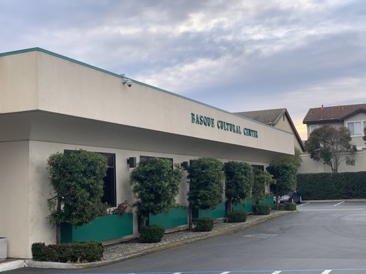 BASQUE CULTURAL CENTER - 802 Photos & 471 Reviews - 599 Railroad Ave ...