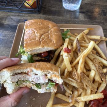 ENCINITAS FISH SHOP - Updated November 2025 - 1349 Photos & 1317 ...