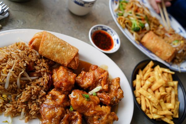 CHEE’S CHINESE CUISINE - 20 Photos & 46 Reviews - 13 Columbia St, Adams ...