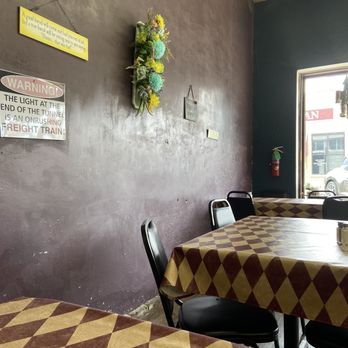 COURT SQUARE CAFE - Updated December 2025 - 24 Photos & 30 Reviews ...