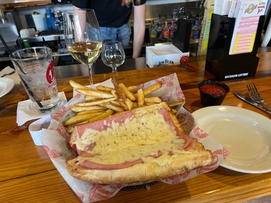 JT’S PIZZA & SPIRITS - Updated January 2026 - 79 Photos & 146 Reviews ...