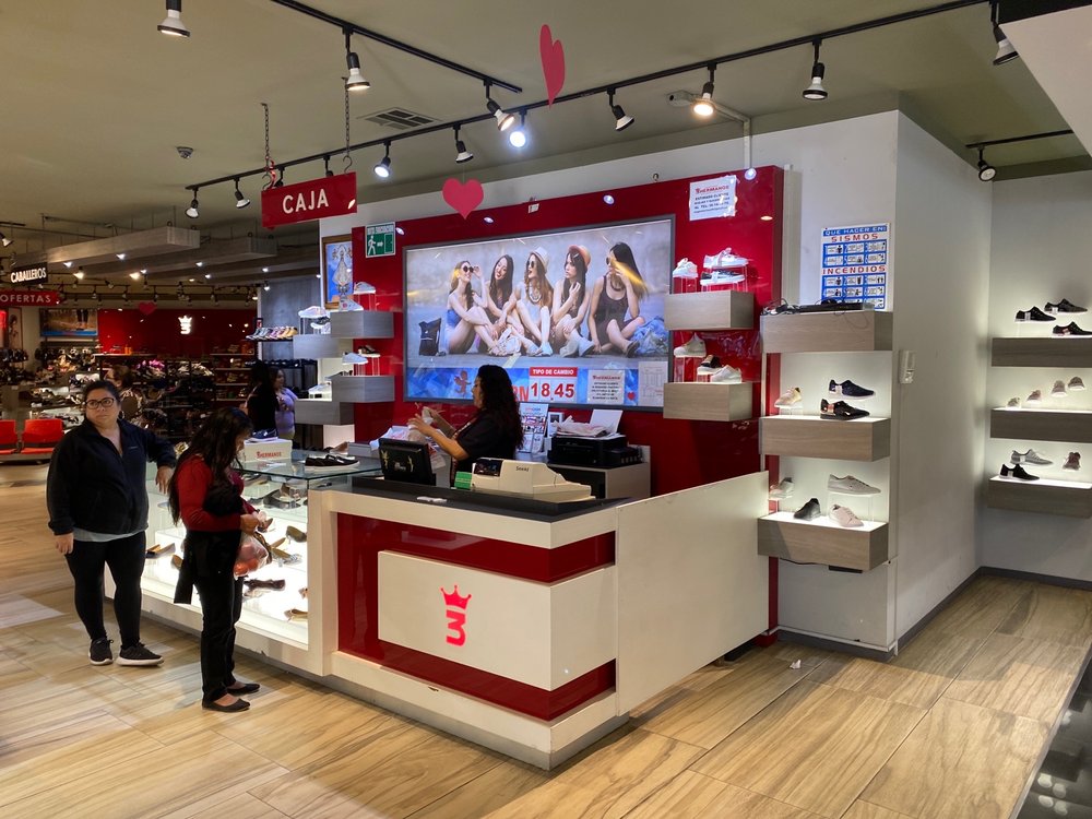 3 HERMANOS - Updated December 2025 - Paseo de los Heroes 9799, Tijuana ...