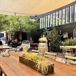 STABLE CAFE - Updated July 2025 - 744 Photos & 698 Reviews - 2128 ...