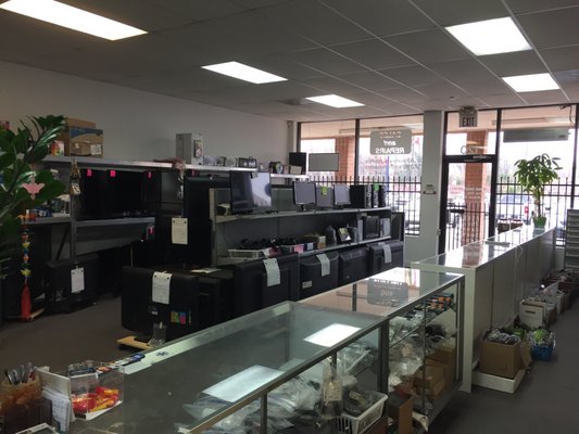 HIGH POINT ELECTRONICS & COMPUTER - Updated October 2025 - 14 Photos ...