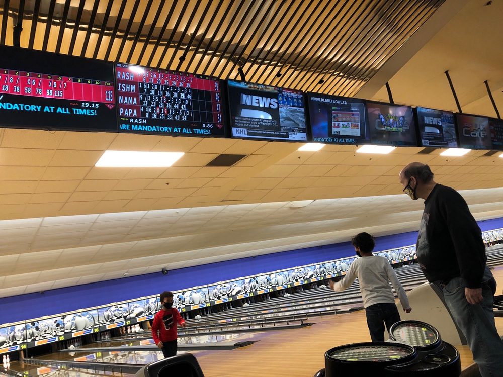 PLANET BOWL - Updated December 2025 - 28 Photos & 26 Reviews - 5555 ...