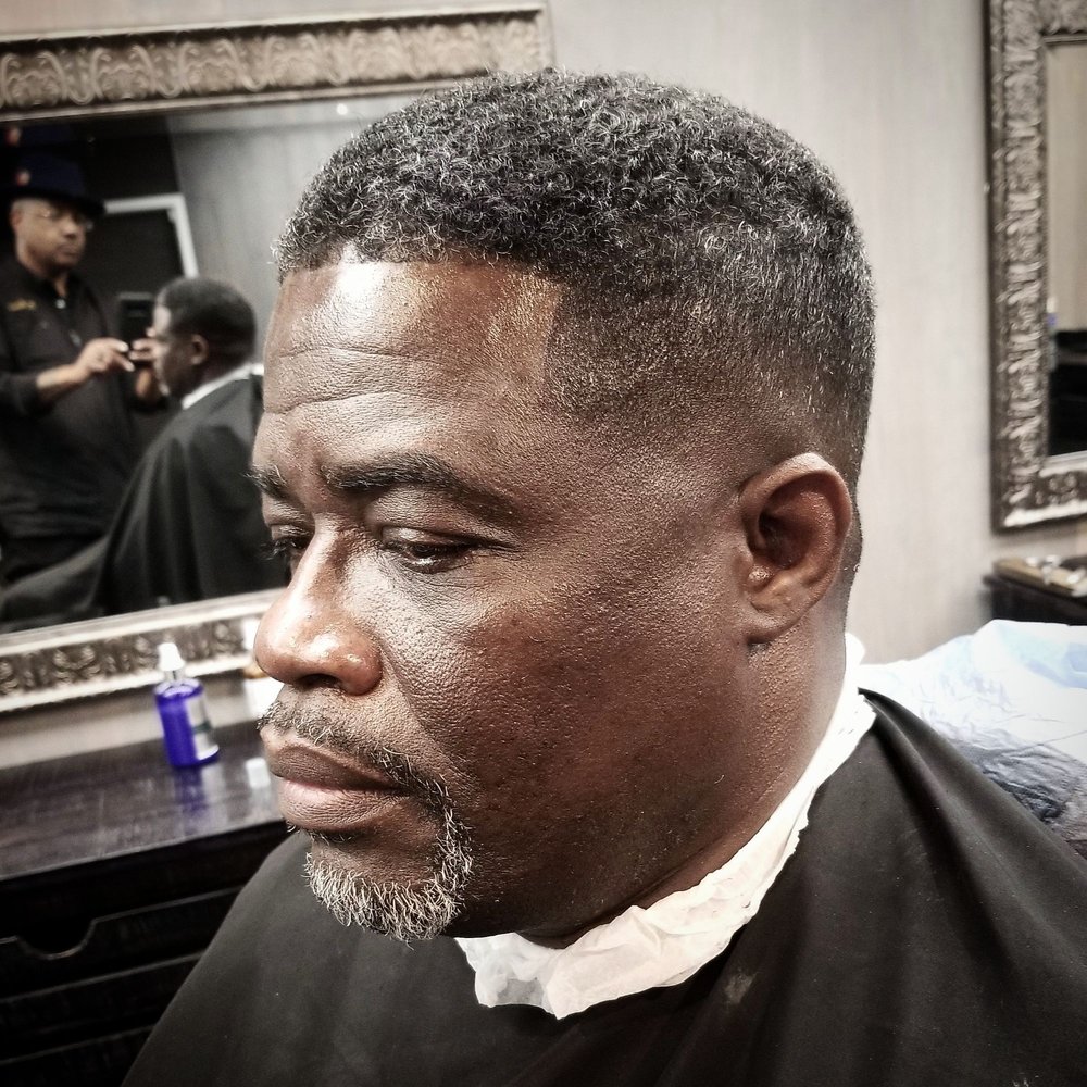 MASTER BARBER GROOMING LOUNGE - 52 Photos - 1499 Regal Row, Dallas ...