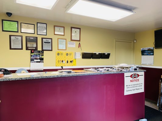 GATEWAY AUTO REPAIR - Updated January 2026 - 16 Reviews - 9206 Venture ...