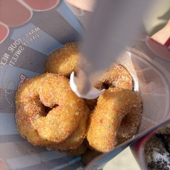 DONUTNV - LAS VEGAS - Updated August 2025 - 41 Photos & 14 Reviews ...